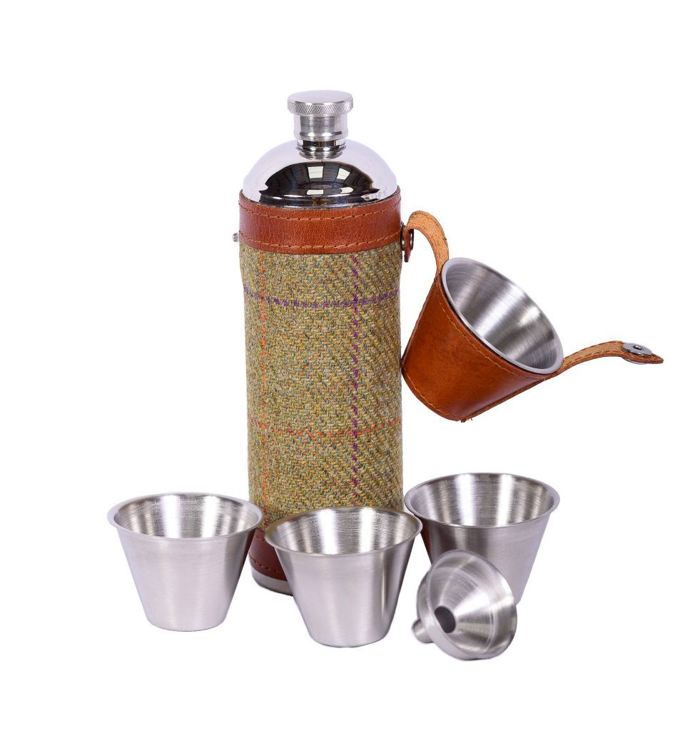 Bonart Hunter Tweed 100oz Flask | Gift Ideas