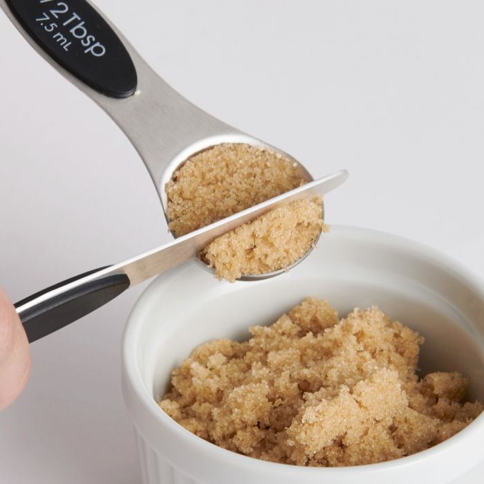 Dual Sided Magnetic Measuring Spoons with Leveler - GoodThings