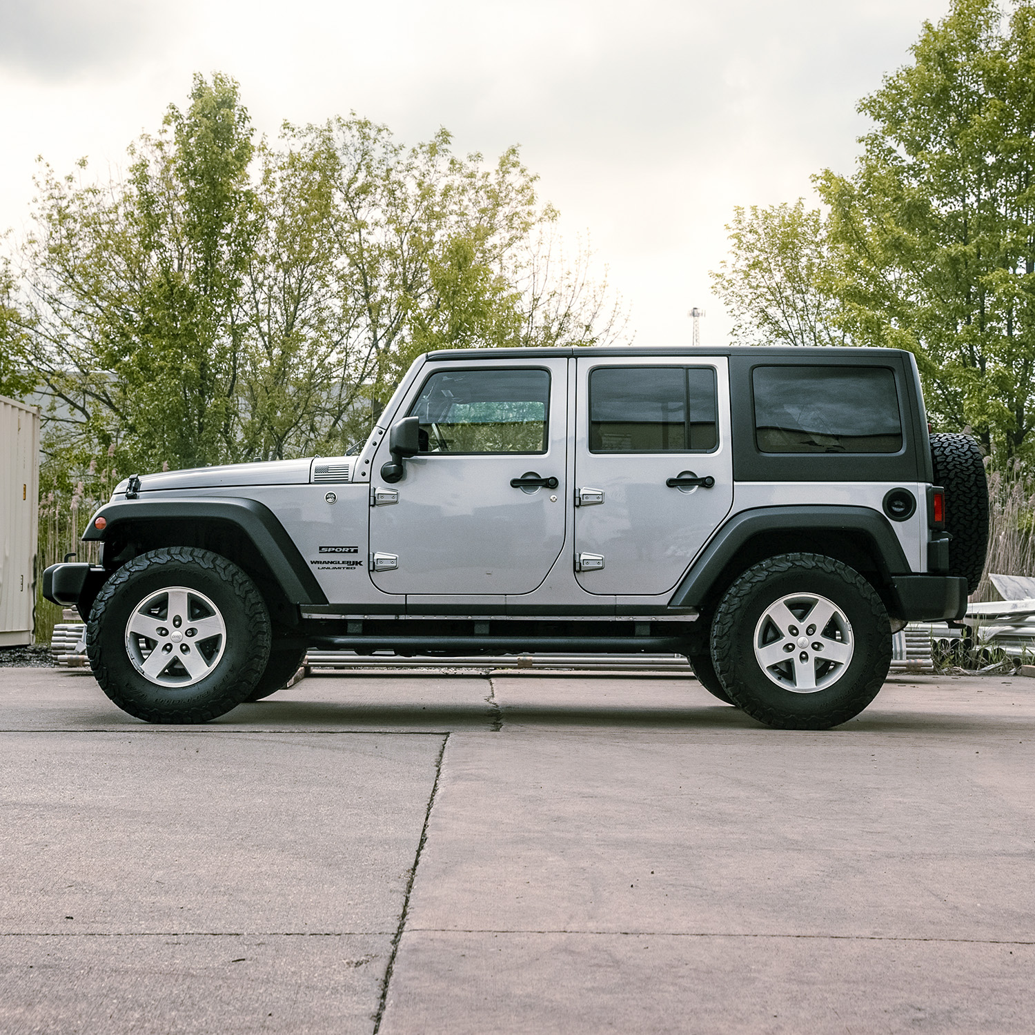 Immortal Side Step Bars 4 Door - 2007-18 Jeep Wrangler JKU