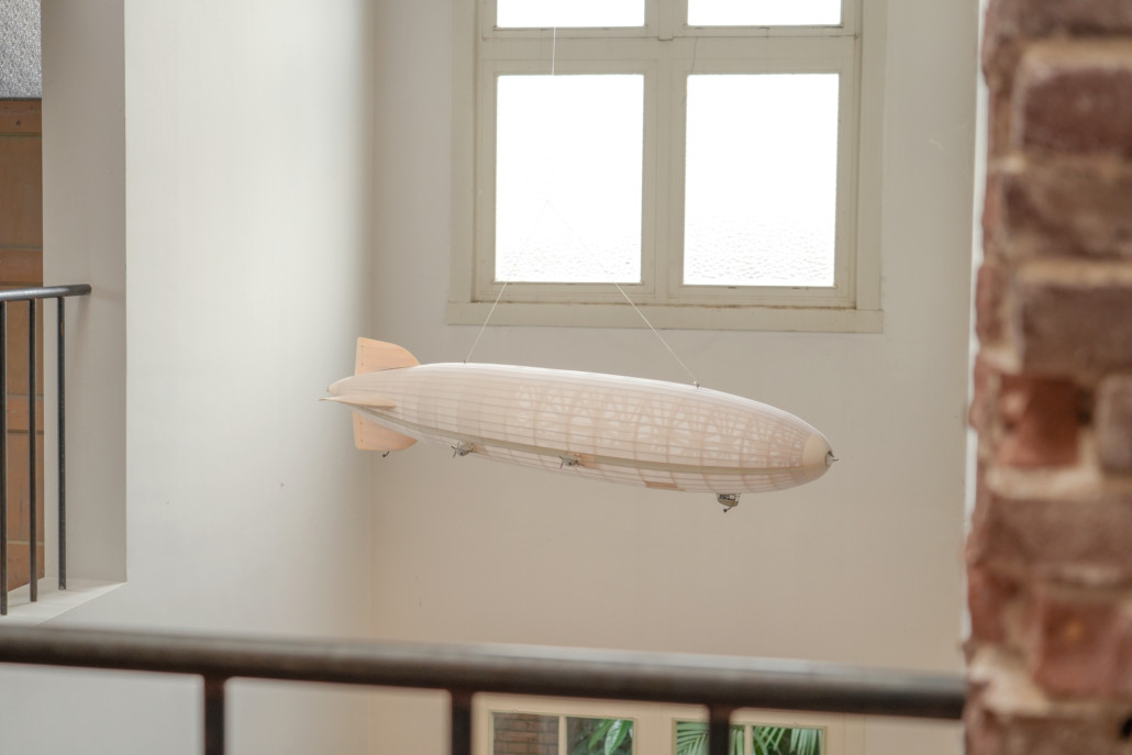Zeppelin Airship Model | Large