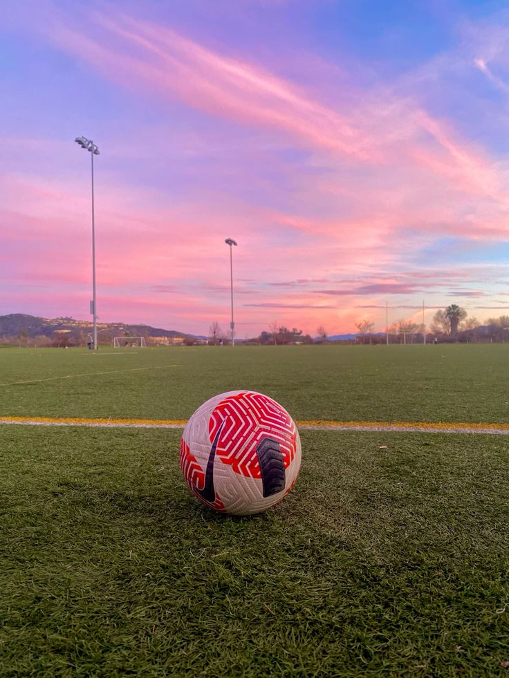 How to Choose the Right Soccer Ball: Size, Material, and Performance ...