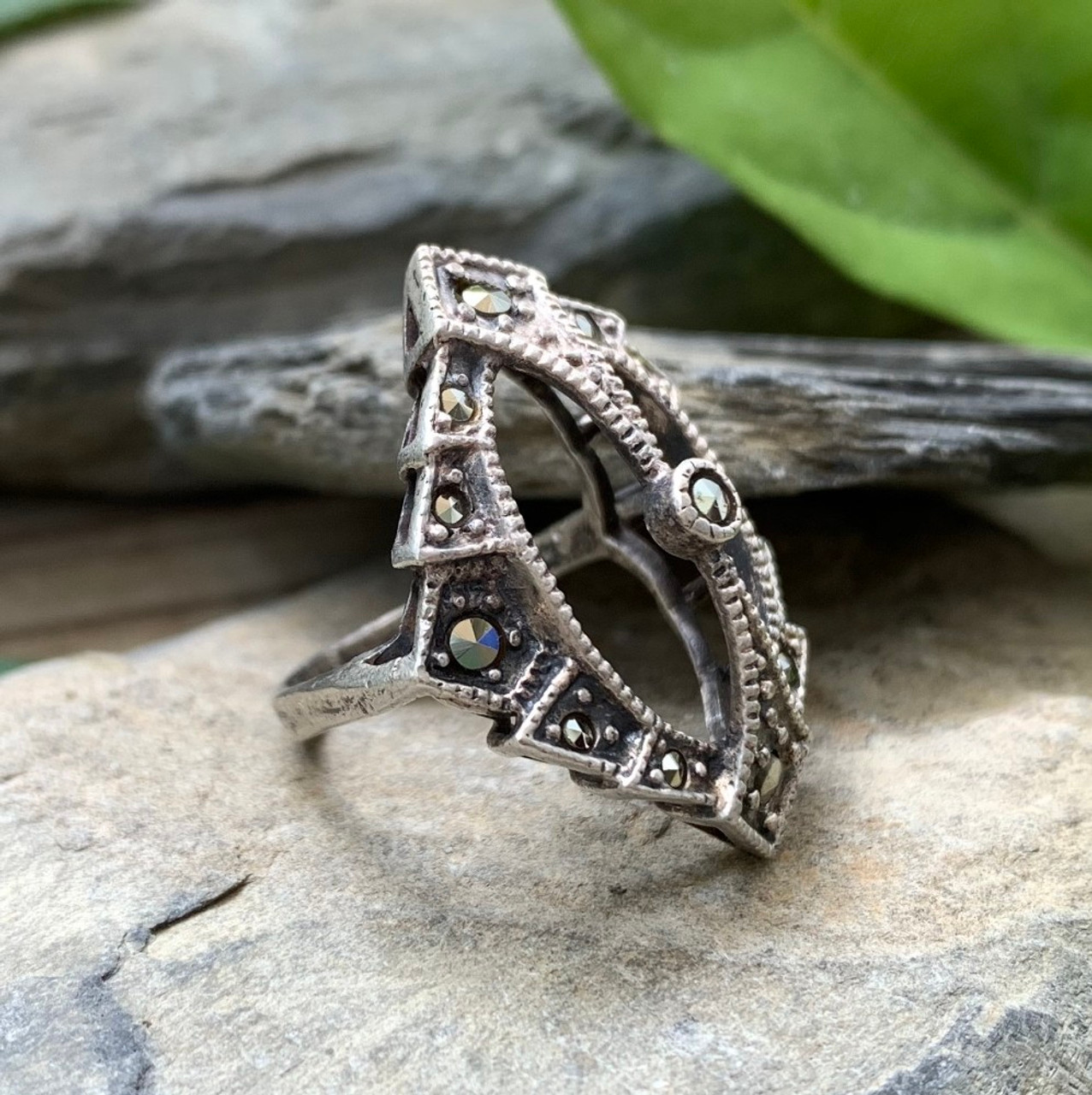 Art deco statement ring store
