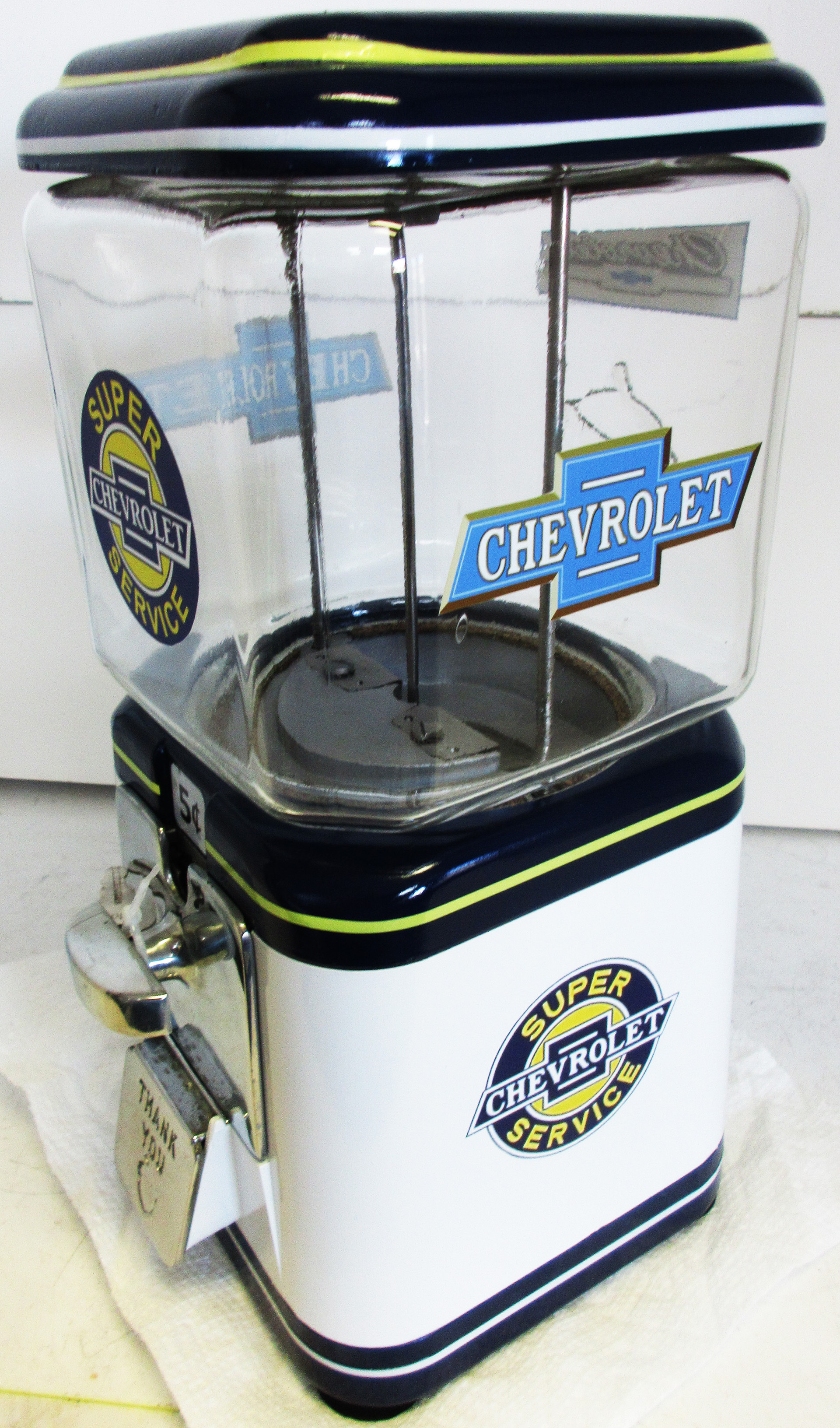 Acorn Nickel Round Gum Ball Vend Dispenser Chevrolet Theme Circa 1950's ...