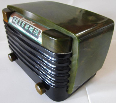 Bendix 526C Catalin Radio circa 1946 - American Collectibles