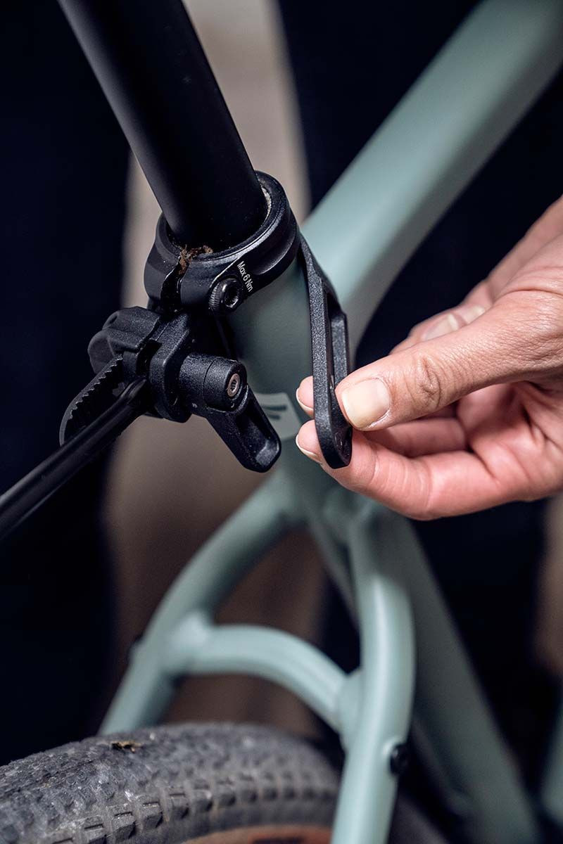 Ortlieb Quick Light Black Pannier Rack - Bikebug