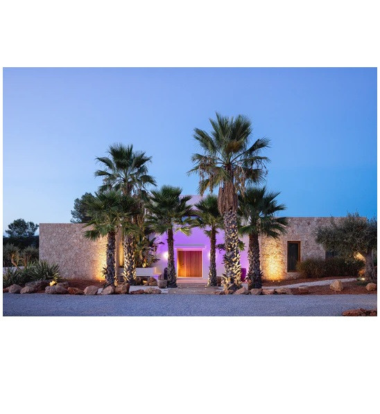 in-lite Smart Scope Tone Color Changing Outdoor LED Spotlight ...
