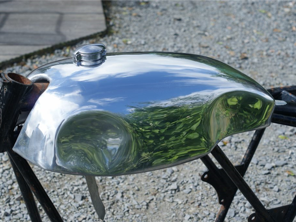 Norton 850 & 750 Commando Aluminum "Sprint" Fuel Tank