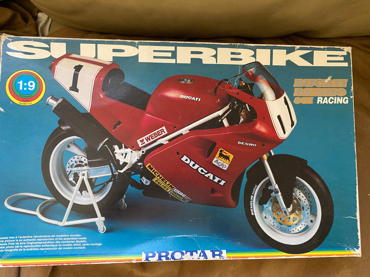 Ducati 851 Superbike Model Kit by Protar