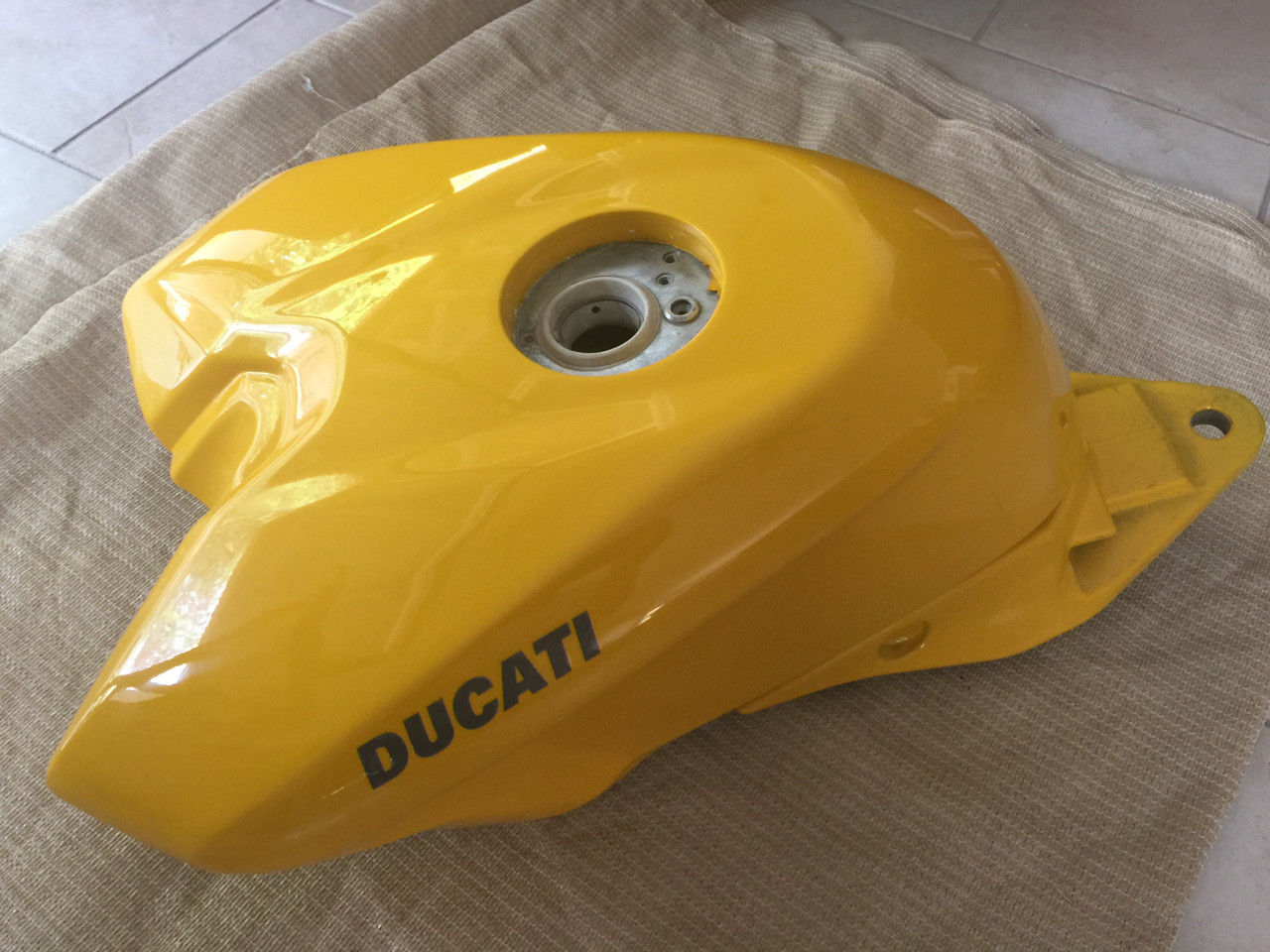 Ducati 1098/848/1198 Superbike Fuel Tank