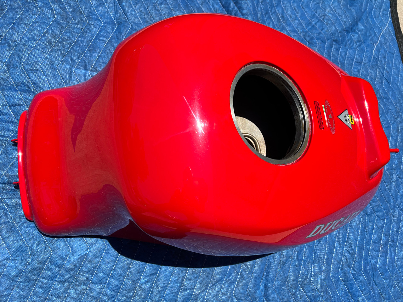 Ducati 900 Super Sport SSSP OEM Fuel Tank, 92-98