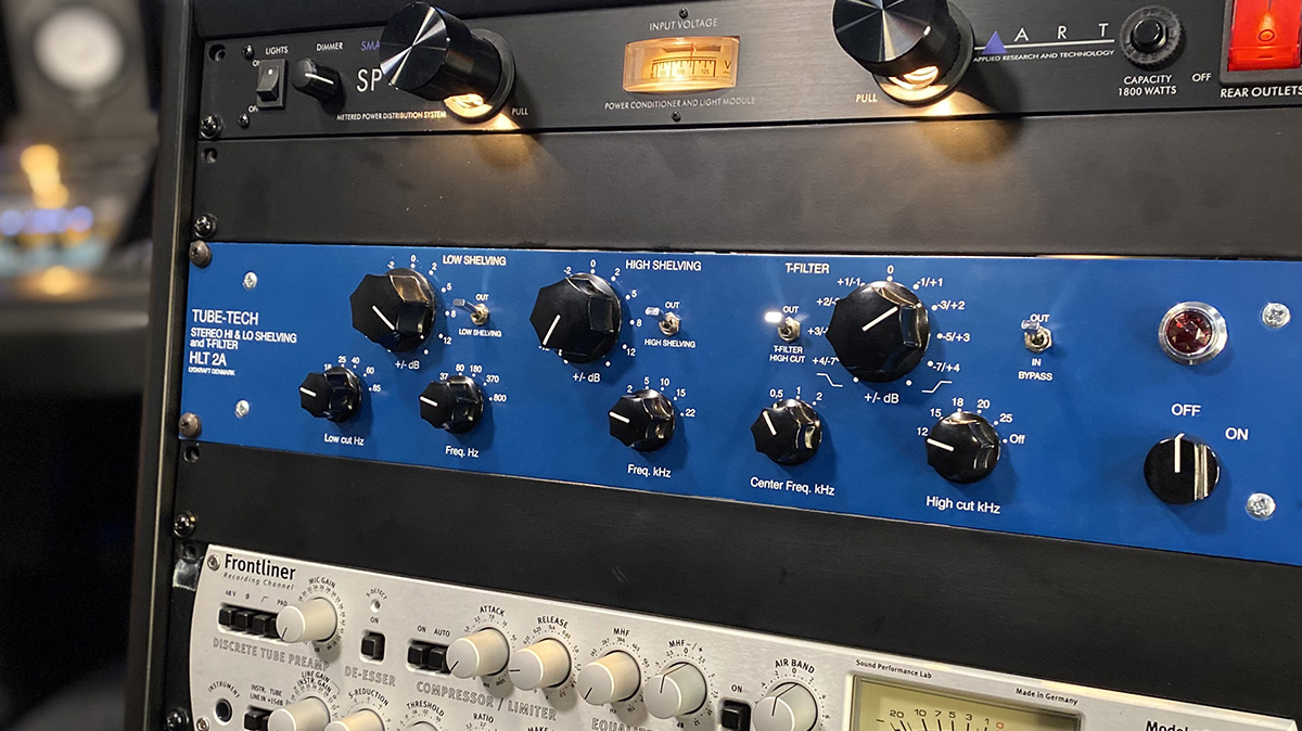 Discover a World of New Sound With the Tube-Tech HLT2A Equalizer ...