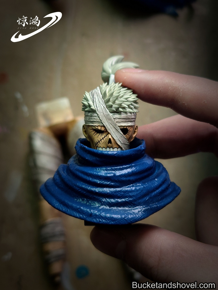 *Pre-order * Jinghong Studio One Piece Ryuma Resin Statue - Bucket&Shovel