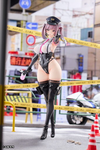 Licensed *Pre-order * Vivify Studio Utsunomiya Saki 1/6 Statue - Bucket&Shovel