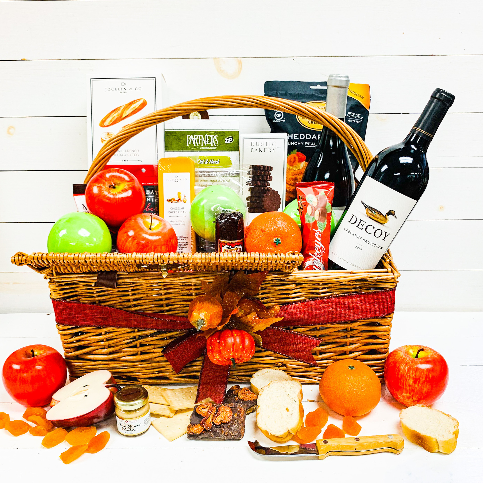 Baskets Galore Gifts