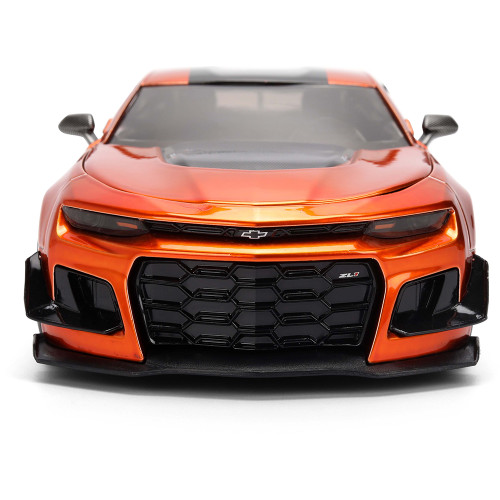 2024 Chevy Camaro ZL1 1LE - Copper 1:24 Scale | Collectable Diecast