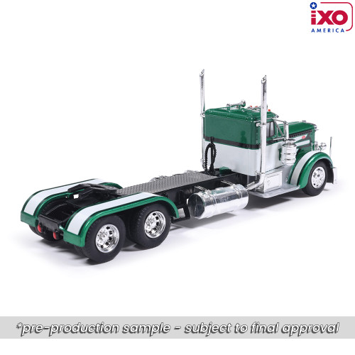 1952 Peterbilt 350 - Green 1:64 Scale | Collectable Diecast