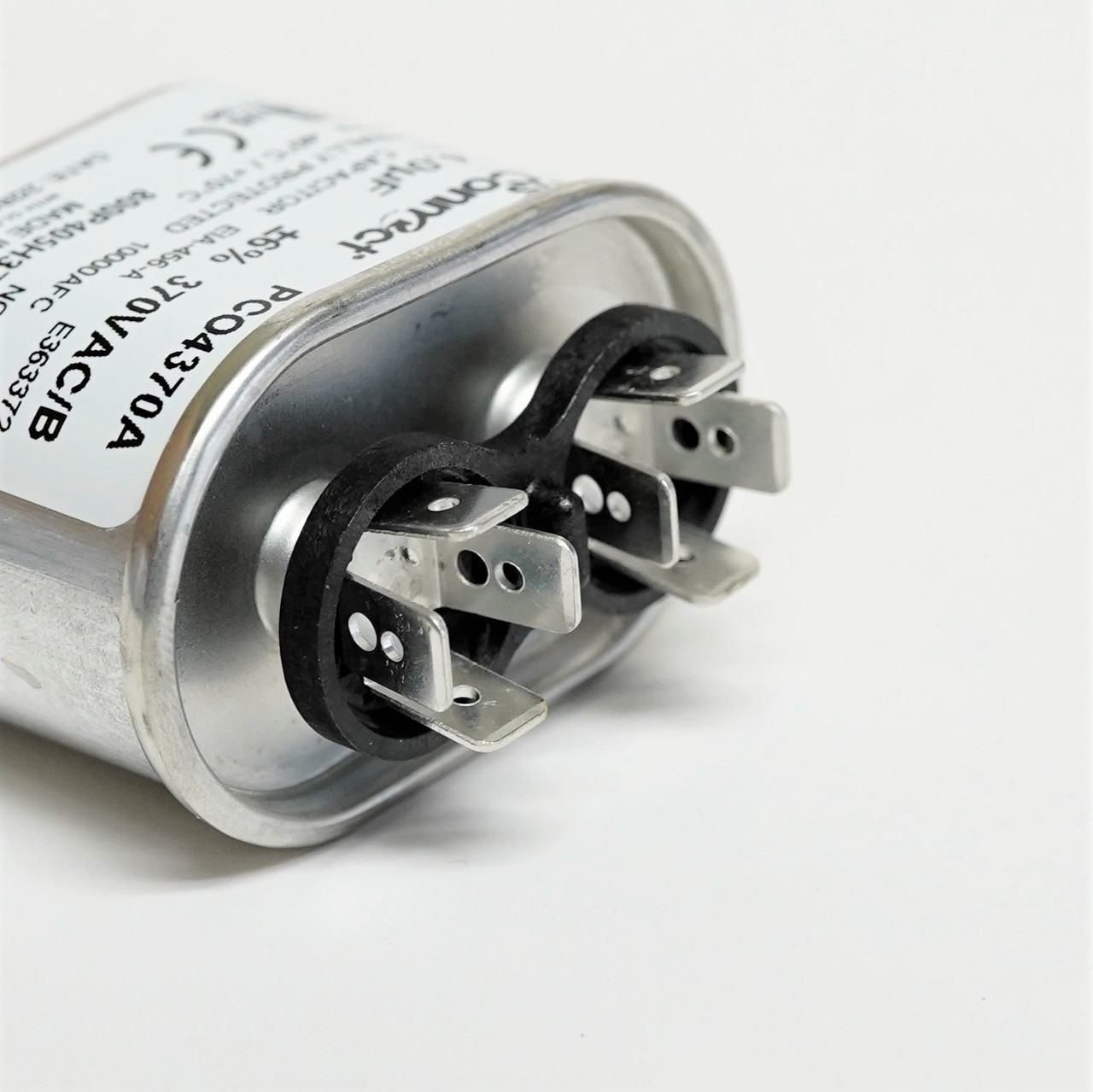 American Made Run Capacitor 4mfd 370VAC | McCombs Supply | PCO4370A