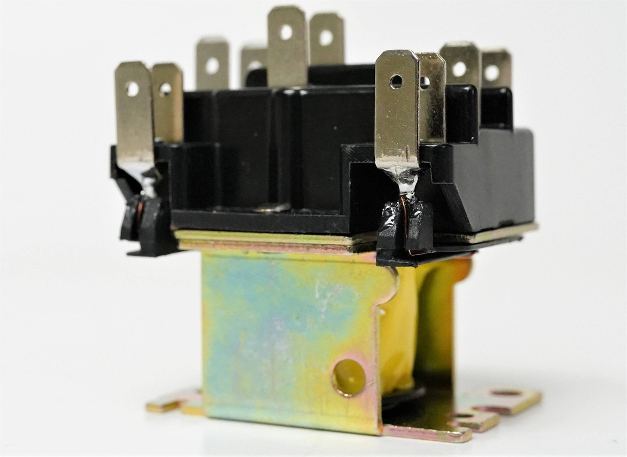 General Purpose 24V Switching Relay | McCombs Supply Co | 90-340