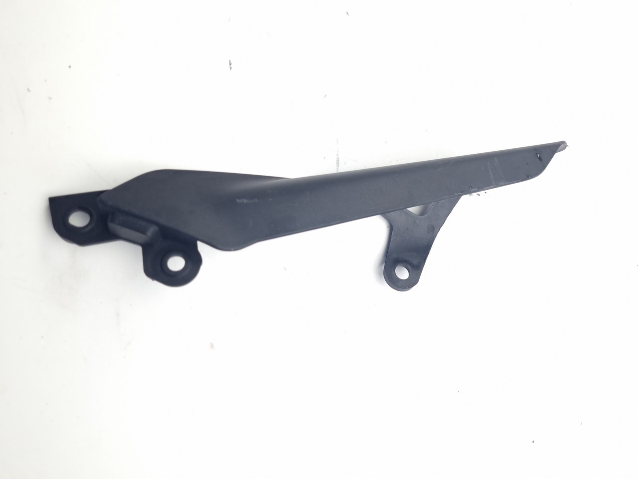 Chain Guard Ducati Supersport 939 950 Monster 1200 44610351A - Bike ...
