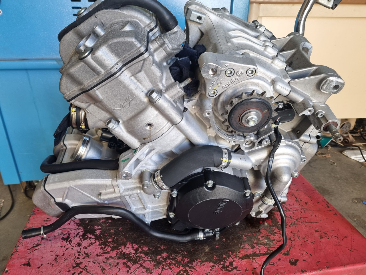 Motor Engine Aprilia RSV4 1000 APRC 2014 32000km - Bike Part Out