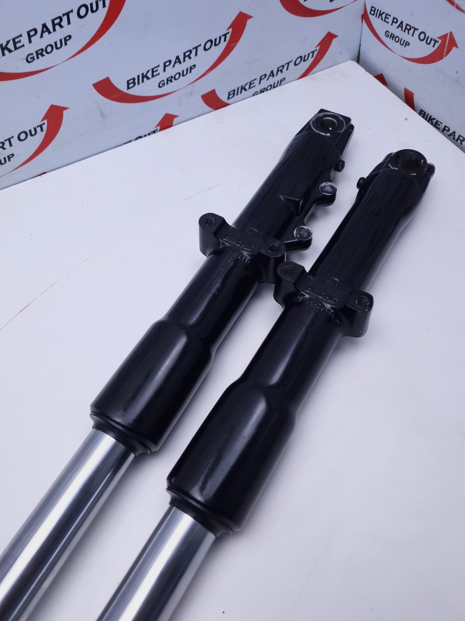 Front forks Harley Davidson Softail Fatboy Lo Heritage Slim Standard 08 ...