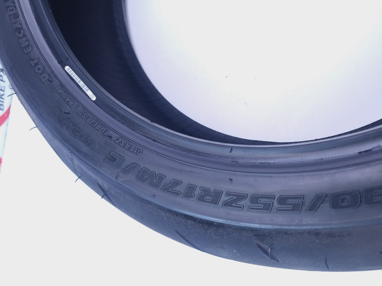 BRIDGESTONE BATTLAX HYPERSPORT S22 190/55WR17 75W REAR MOTORCYCLE TYRE ...