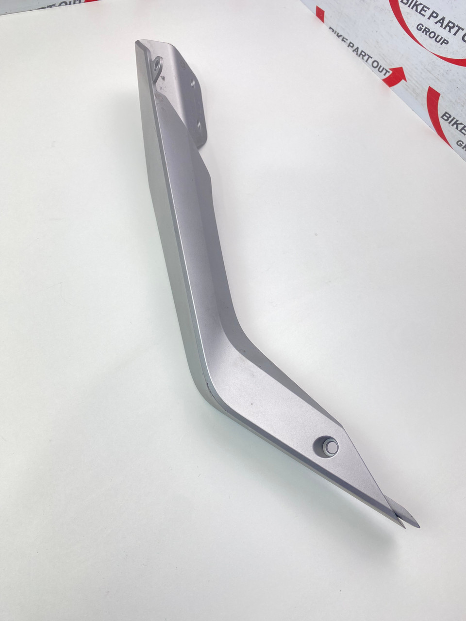 Left mask arm KTM 1290 Super Duke GT 16-17 61408002000BIA - Bike Part Out