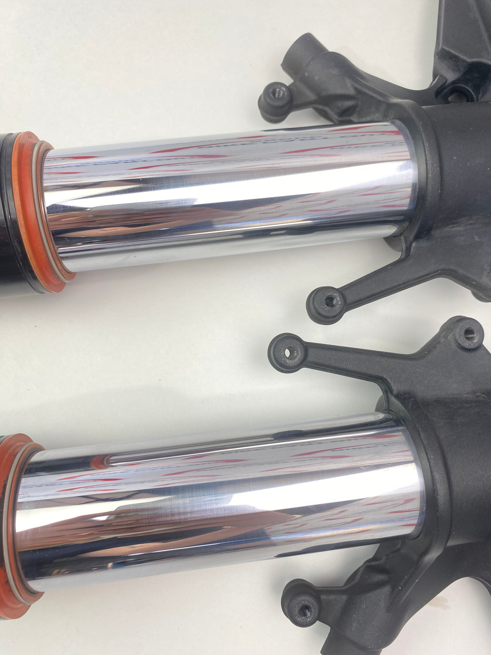 Forks KTM 1290 Super Duke GT 17-23 14181Q2301 - Bike Part Out