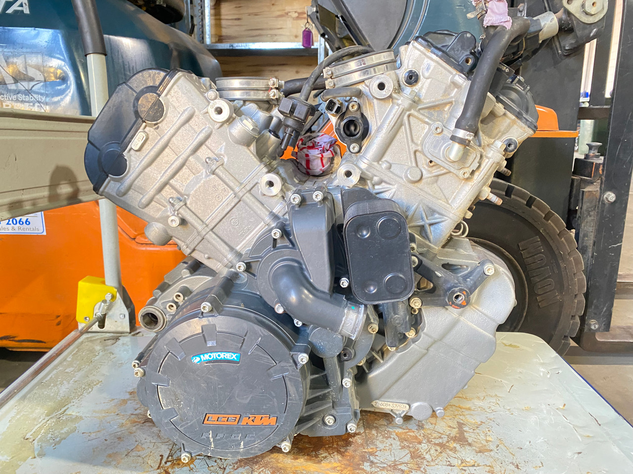 Motor engine KTM 1090 Adventure R 43000km https://youtu.be/kO2RwPQfPB4 ...
