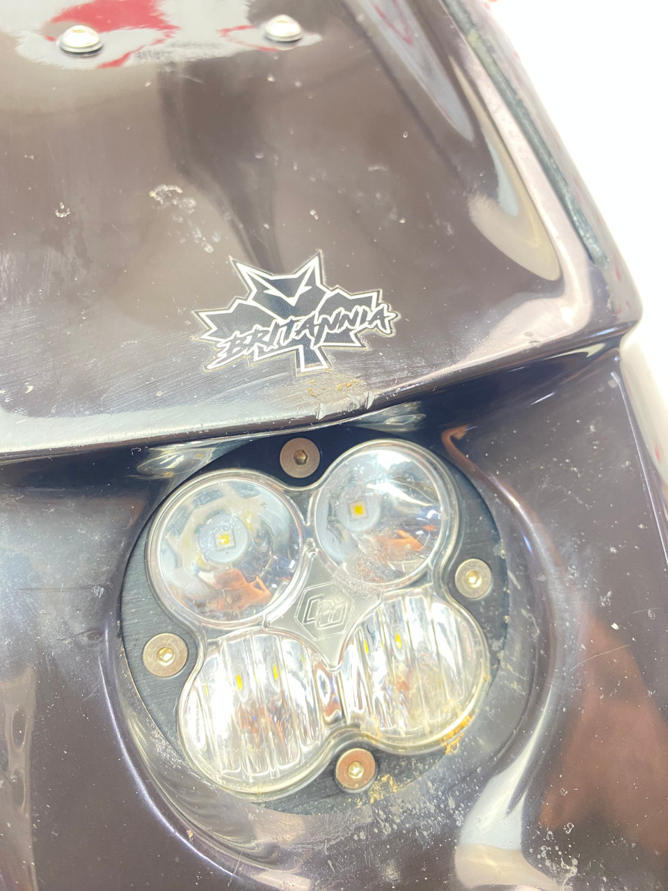 Britannia headlight and surround Suzuki DR650 DR650 SE 96-21 - Bike ...