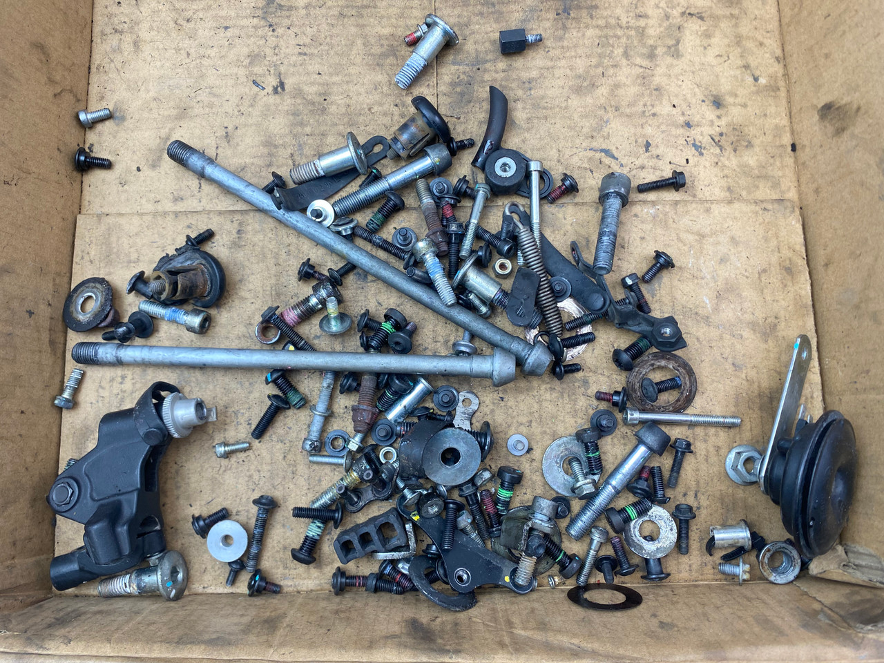 Chassis bolts and bits Ducati Scrambler 800 - Bike Part Out