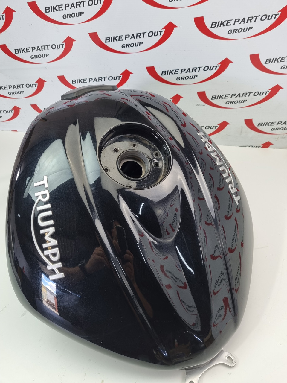 Fuel Petrol tank Triumph Street Triple 660 T2401438-PR - Bike Part Out