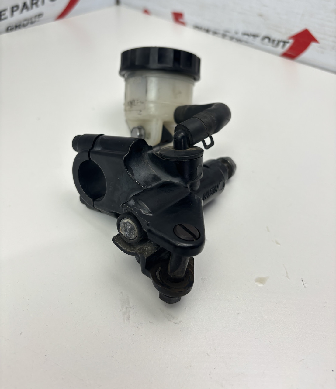 Rear brake master cylinder Triumph Sprint GT 1050 ST T2025442 - Bike ...