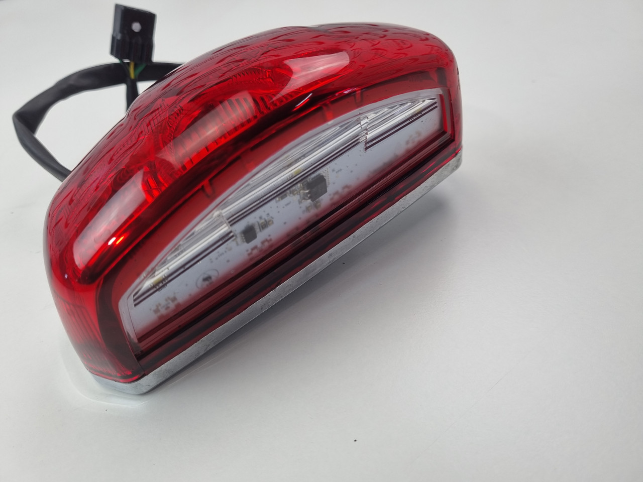 Tail brake light Triumph 1200 Bonneville T120 Thruxton T2702050 ...