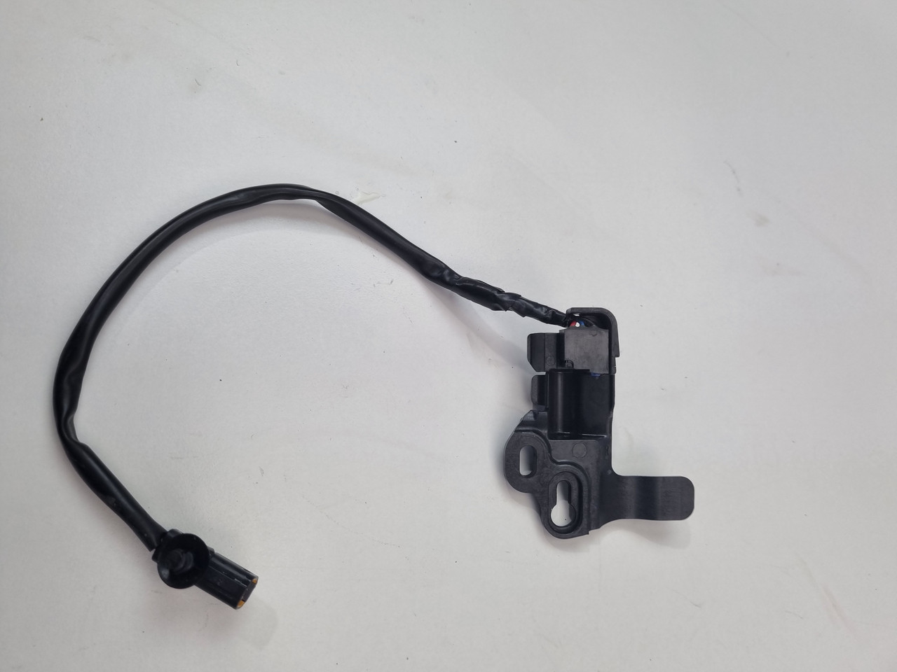 Front brake micro switch Triumph Bonneville T120 Bobber T2029010 - Bike ...