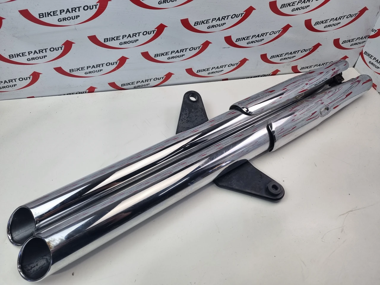 Exhaust Mufflers silencers Long straight through Triumph America ...