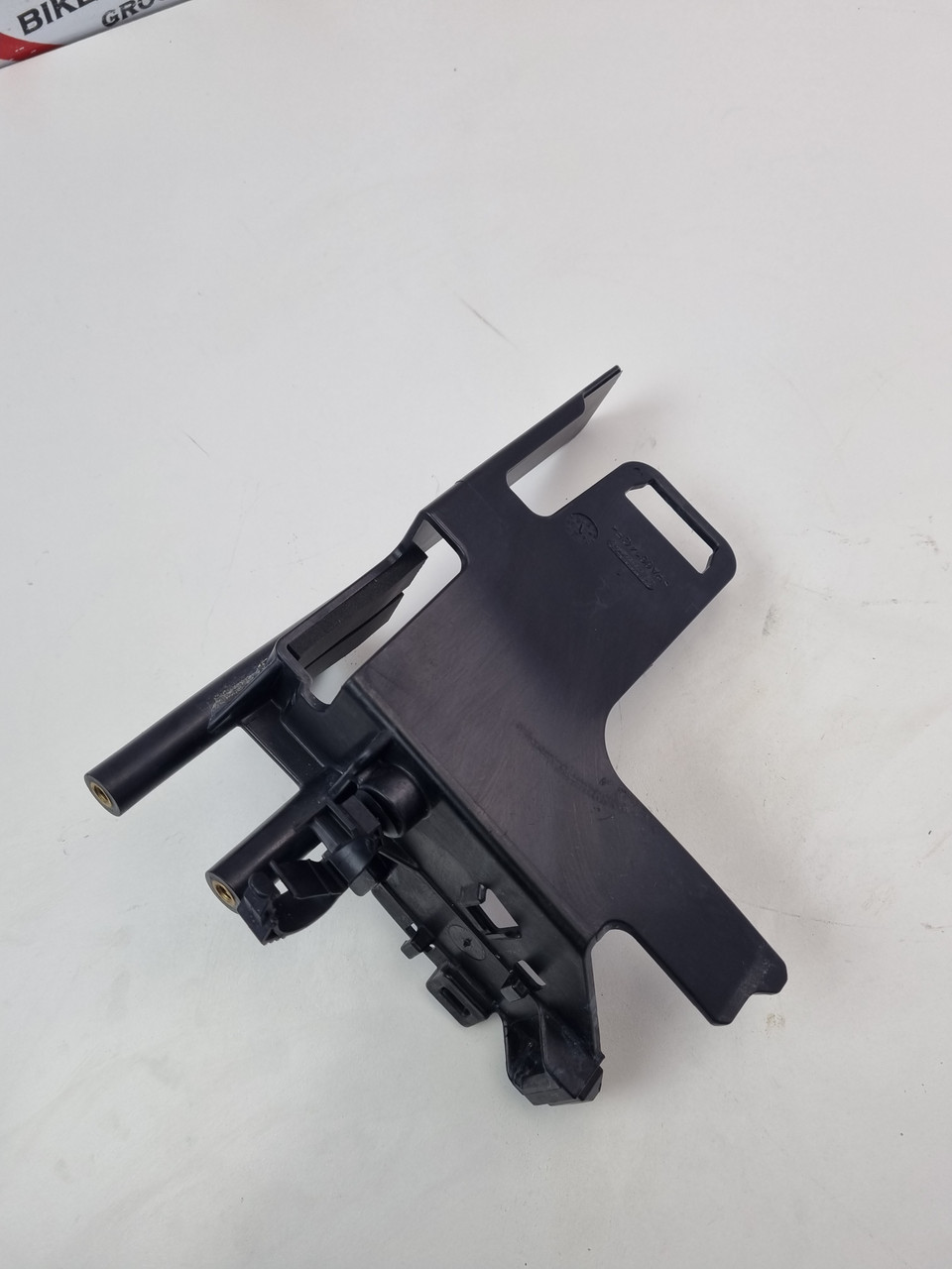 Battery strap rigid Harley Davidson M8 Softail Sport glide Breakout Fat ...