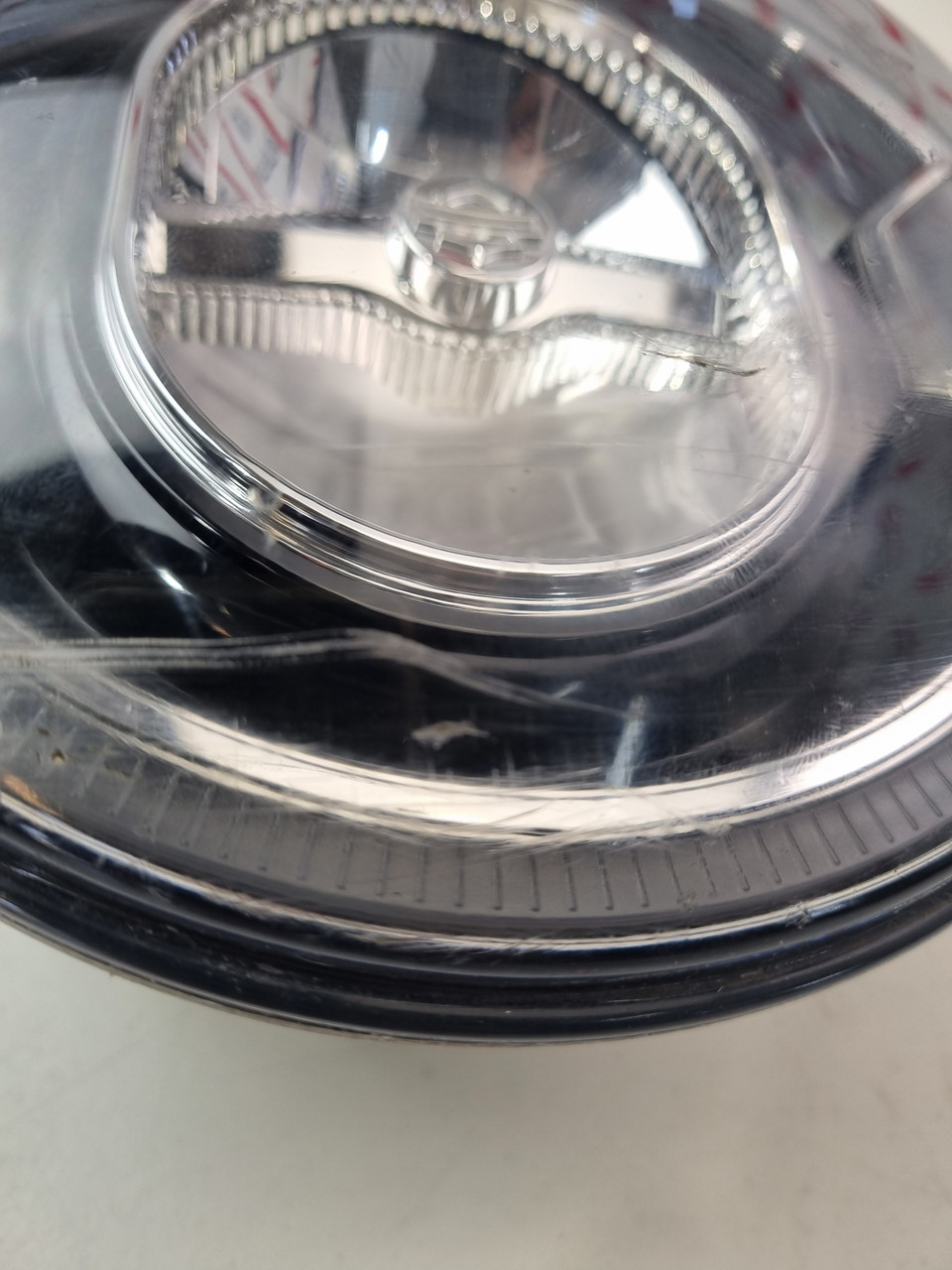 Headlight Scratch Harley Davidson M8 Softail Sport glide Heritage Fat ...
