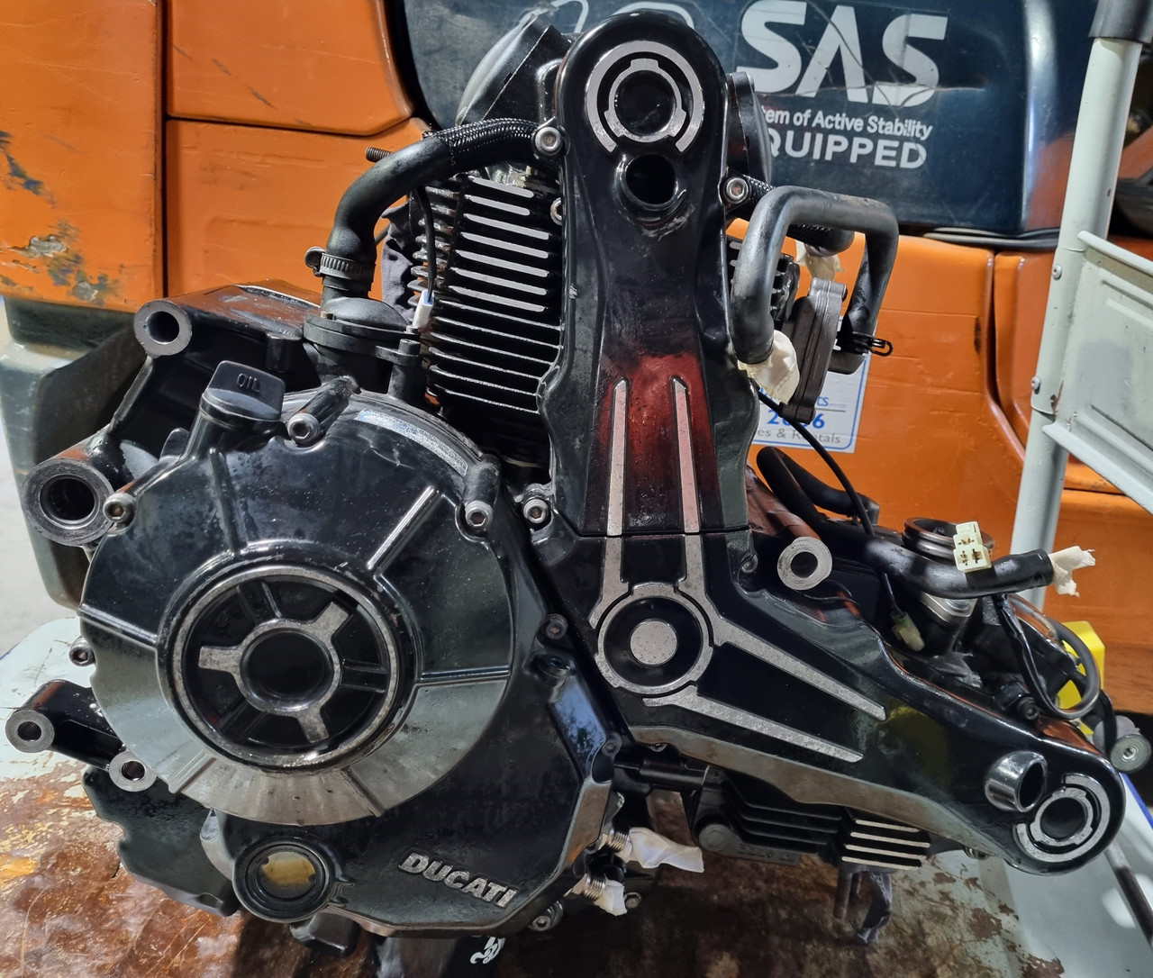 Motor Engine 21500km Ducati Scrambler 1100 - Bike Part Out