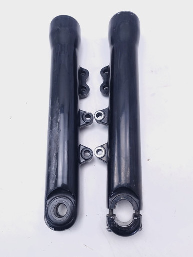 Lower fork legs twin disc 49mm Harley Davidson Dyna fat bob 48739-08 ...