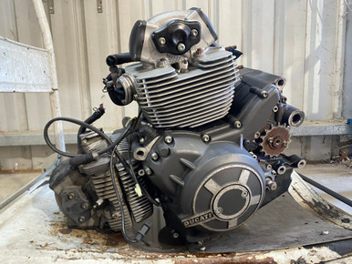 Motor Engine Ducati Scrambler 800 https://youtu.be/5skWX6xcjcc?si ...