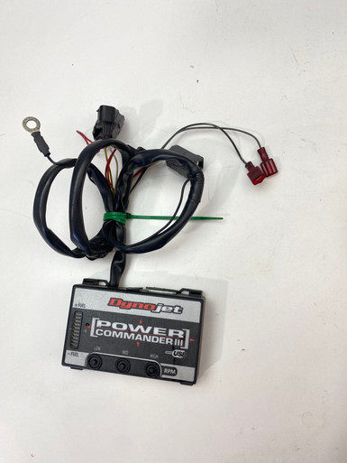 POWER COMMANDER III USB Suzuki Boulevard VZR1800 M109 - Bike Part Out