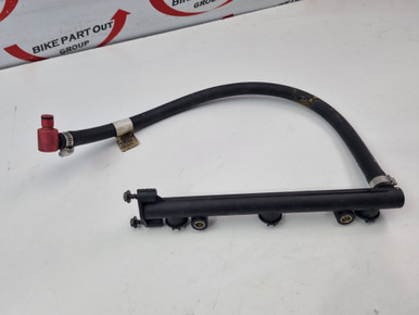 Fuel rail return line Triumph Sprint ST 955i RS Daytona speed triple ...