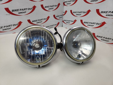 Headlights Triumph Speed Triple 1050 08-10 T2701000 - Bike Part Out