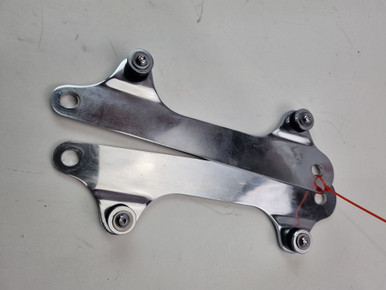 4 point detachable docking hardware Harley Davidson Dyna 12-17 52300065 ...