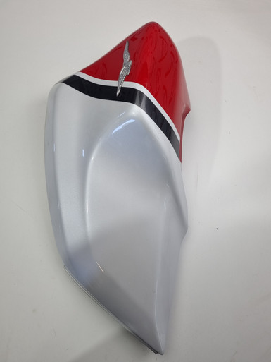RH Fuel tank cover Moto Guzzi V85 TT 19-22 2B006062 - Bike Part Out