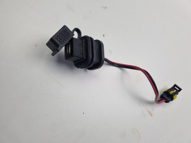 USB Plug Socket Moto Guzzi V85 TT V9 V7 850 19-22 1D003323 - Bike Part Out