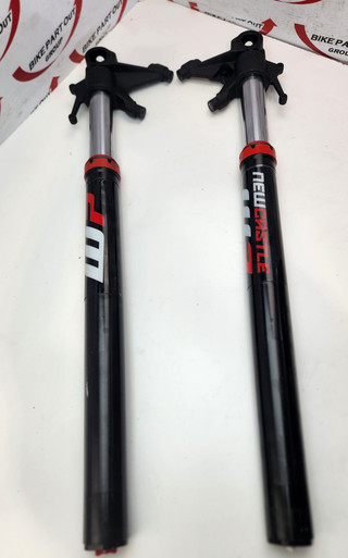 Front Forks KTM 890 Duke R 20-23 05588T4901 - Bike Part Out