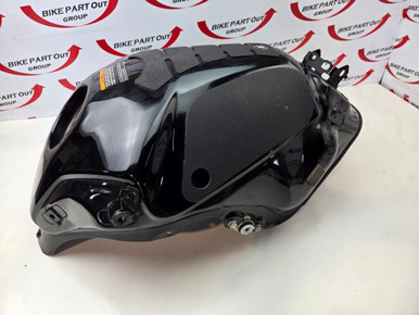Fuel Petrol Tank Yamaha MT10 MT-10 16-24 B67-24110-01-P0 - Bike Part Out