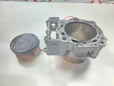 Rear Piston and Cylinder Suzuki DL1000 V Strom 14-19 11221-31J00-0F0 ...